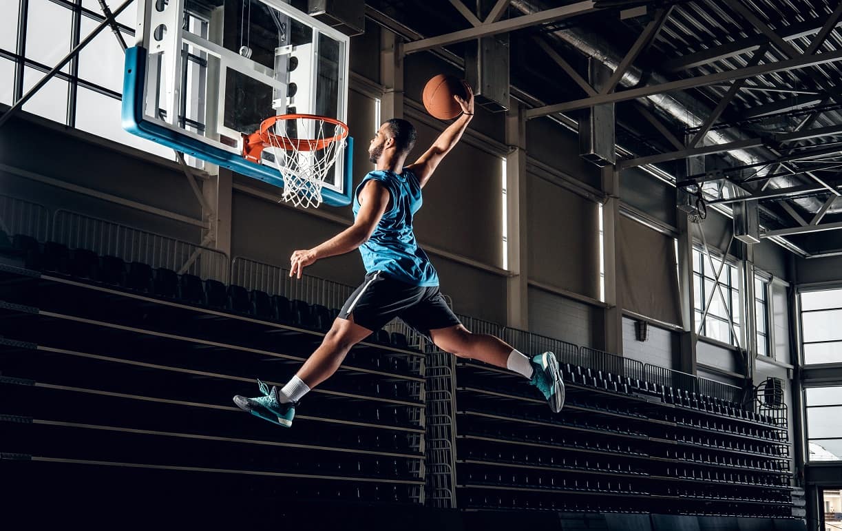 Which Is the Right Basketball Hoop for Your Home | EFitnessHelp